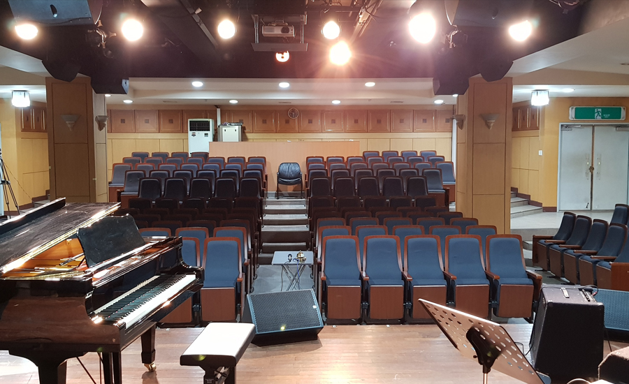 국제예술대학교